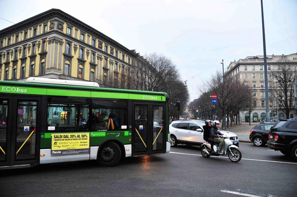 Campagna pubblicitaria PANDA VIA MILANO outdoor 2016/2017 - MilanoTeam